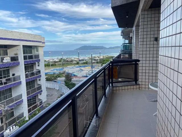 Apartamento para Venda em Cabo Frio/RJ Vila Nova 3 Quartos