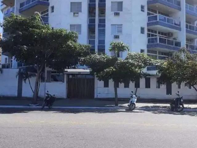 Apartamento para Venda em Cabo Frio/RJ Vila Nova 3 Quartos