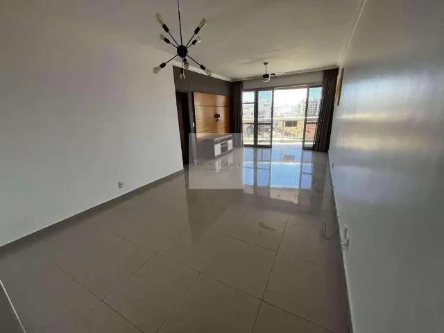 Apartamento para Venda em Cabo Frio/RJ Vila Nova 3 Quartos
