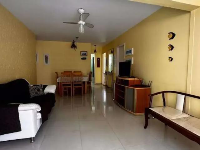 Apartamento para Venda em Cabo Frio/RJ Vila Nova 3 Quartos