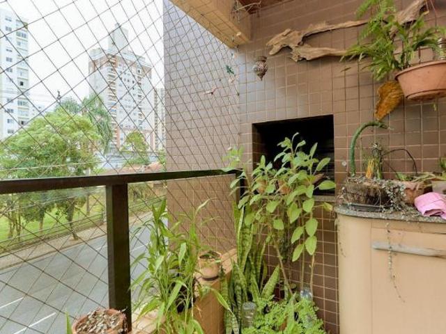 Apartamento para venda em Cabral de 104.00m² com 3 Quartos, 1 Suite e 1 Garagem