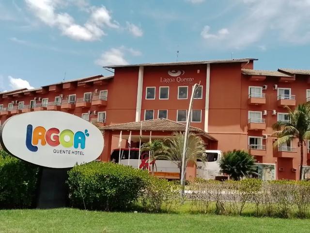Apartamento para Venda em Caldas Novas/GO Lagoa Quente 1 Quartos