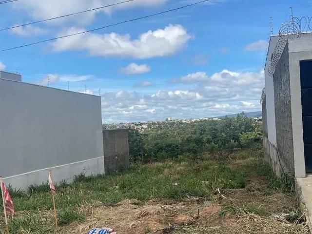 Apartamento para Venda em Caldas Novas/GO Setor Aeroporto
