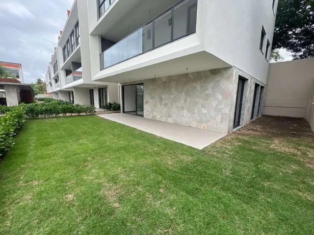 Apartamento para Venda em Camaçari/BA Guarajuba 3 Quartos