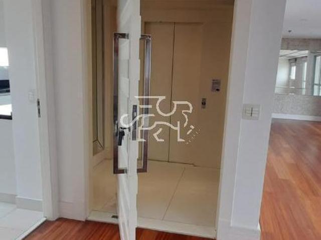 Apartamento para venda em Cambuci de 176.00m² com 3 Quartos, 3 Suites e 3 Garagens