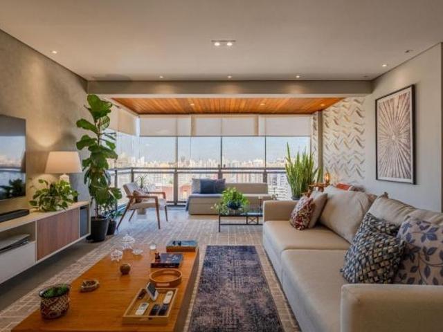 Apartamento para venda em Cambuí com 4 quartos, sendo 3 suítes, 187m²