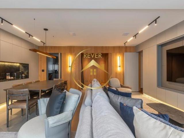 Apartamento para venda em Cambuí de 129.00m² com 2 Quartos, 2 Suites e 3 Garagens
