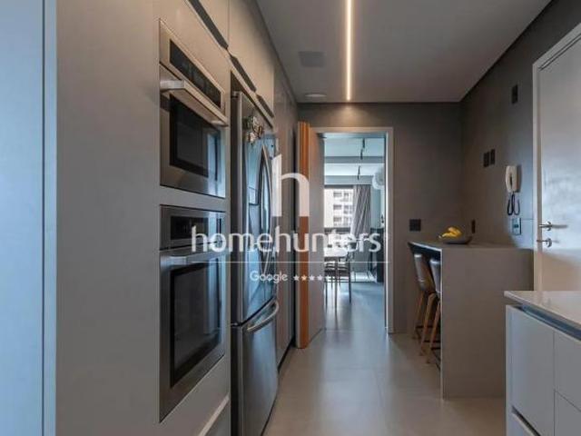 Apartamento para venda em Cambuí de 130.00m² com 2 Quartos, 2 Suites e 3 Garagens