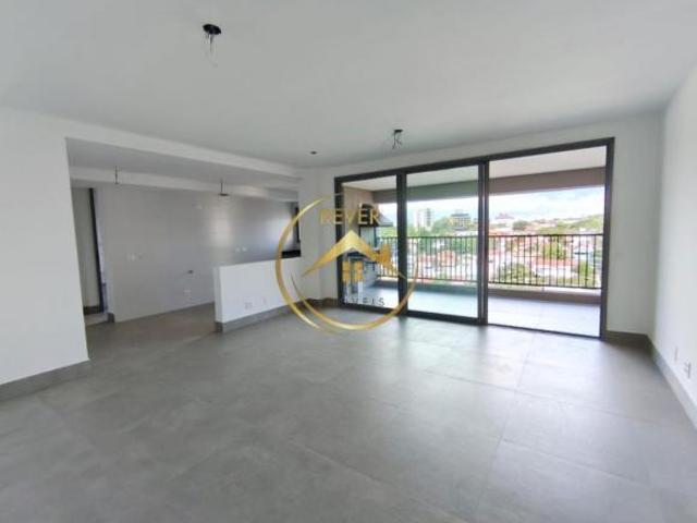 Apartamento para venda em Cambuí de 139.00m² com 3 Quartos, 3 Suites e 2 Garagens