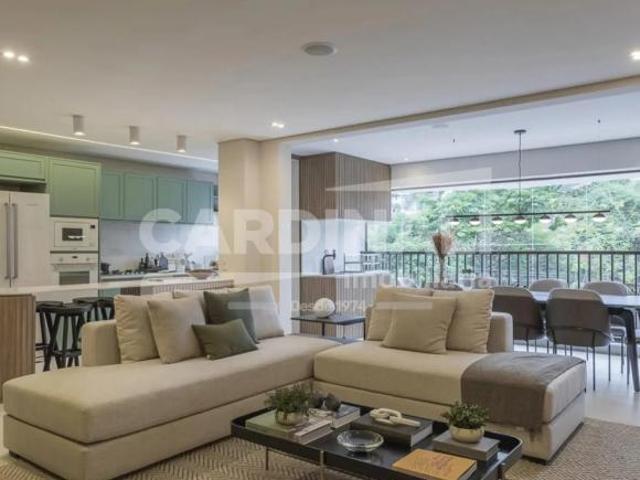 Apartamento para venda em Cambuí de 140.00m² com 3 Quartos, 3 Suites e 2 Garagens