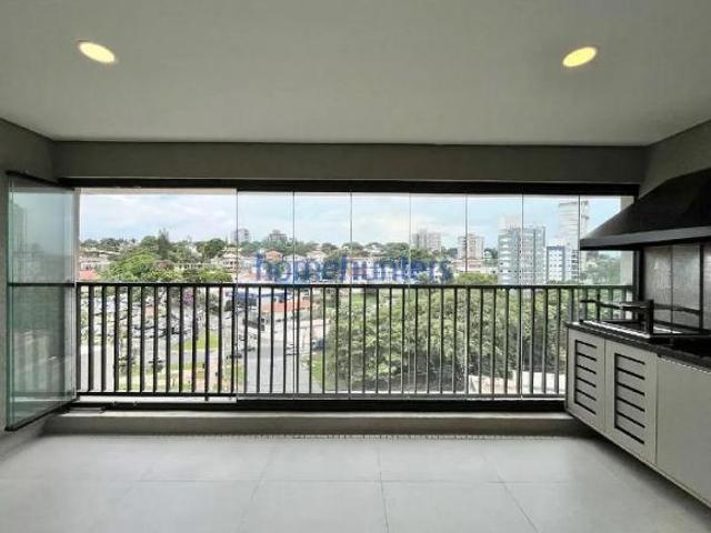 Apartamento para venda em Cambuí de 14.00m² com 3 Quartos, 3 Suites e 2 Garagens