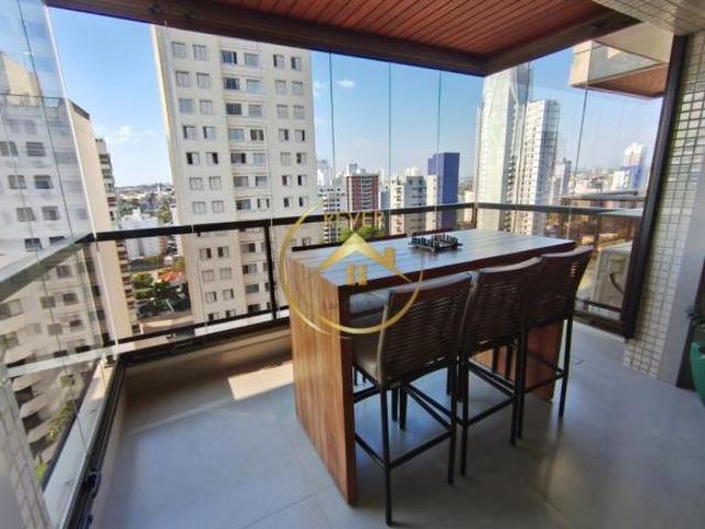 Apartamento para venda em Cambuí de 160.00m² com 3 Quartos, 1 Suite e 1 Garagem