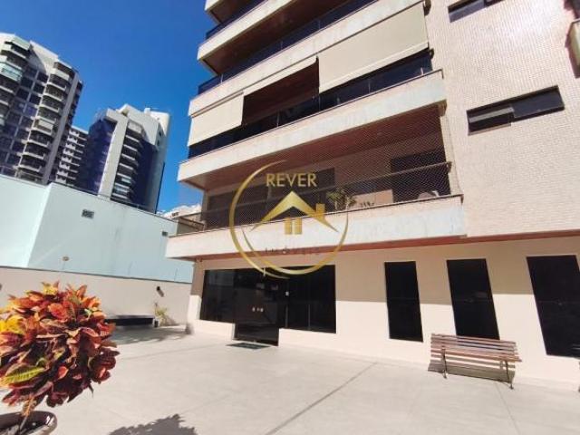 Apartamento para venda em Cambuí de 225.00m² com 4 Quartos, 2 Suites e 3 Garagens