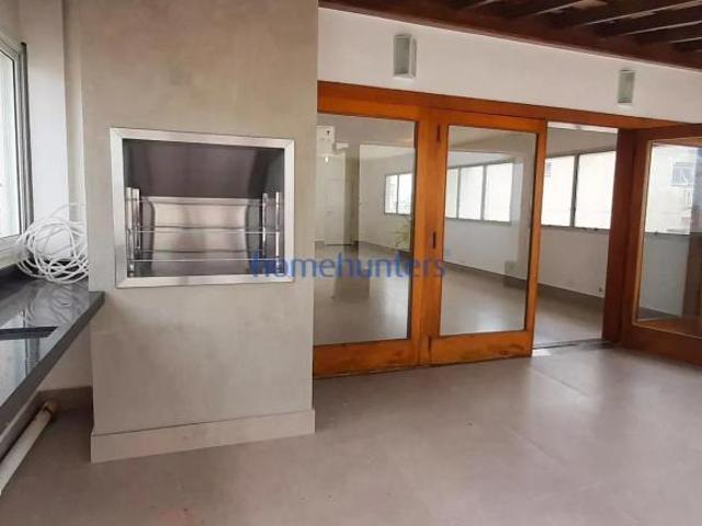 Apartamento para venda em Cambuí de 248.00m² com 3 Quartos, 1 Suite e 3 Garagens
