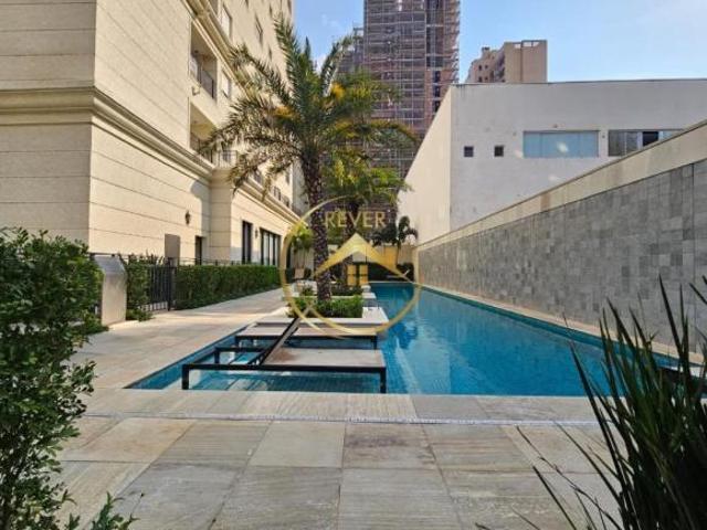 Apartamento para venda em Cambuí de 256.00m² com 3 Quartos, 3 Suites e 4 Garagens