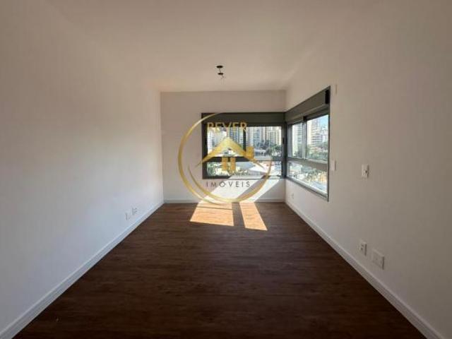 Apartamento para venda em Cambuí de 285.00m² com 3 Quartos, 3 Suites e 2 Garagens