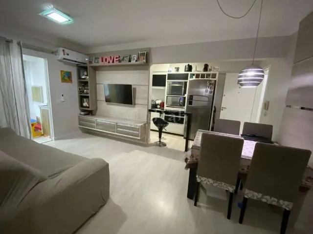 Apartamento para Venda em Camboriú/SC Centro 2 Quartos