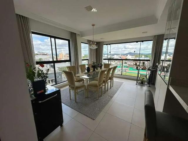Apartamento para Venda em Camboriú/SC Centro 3 Quartos