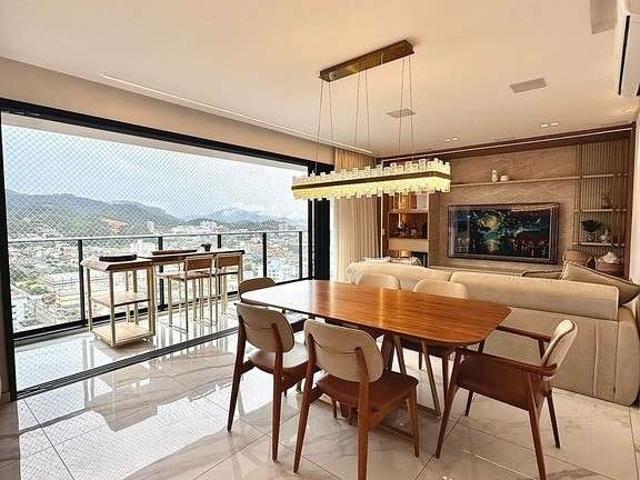 Apartamento para Venda em Camboriú/SC Centro 3 Quartos