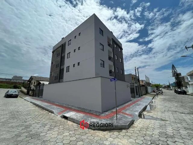 Apartamento para Venda em Camboriú/SC Tabuleiro 2 Quartos