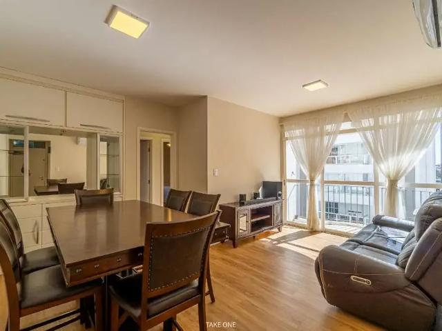 Apartamento para Venda em Campinas/SP Cambuí 2 Quartos