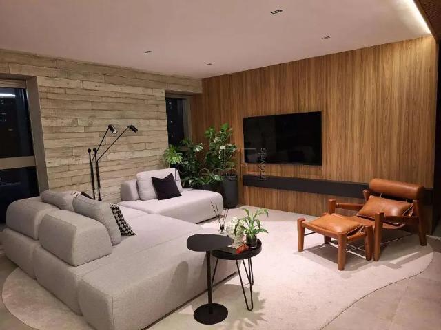 Apartamento para Venda em Campinas/SP Cambuí 2 Quartos