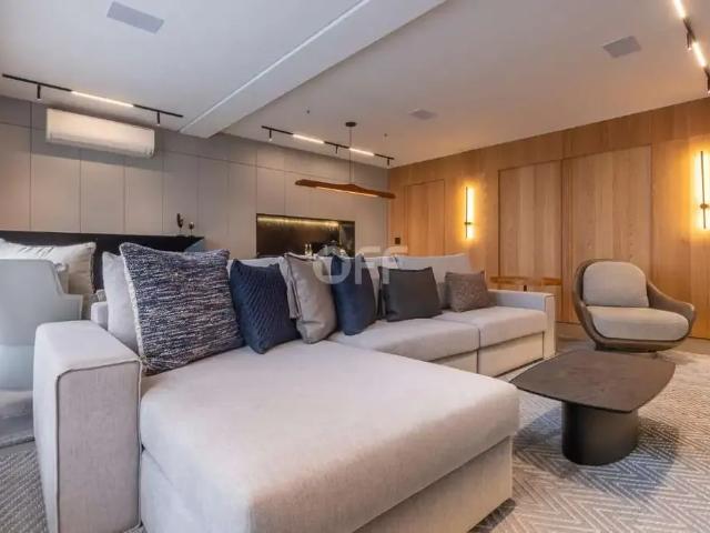 Apartamento para Venda em Campinas/SP Cambuí 2 Quartos