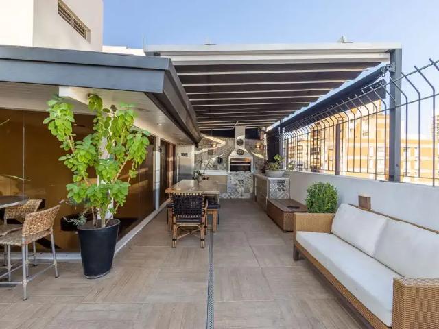 Apartamento para Venda em Campinas/SP Cambuí 4 Quartos