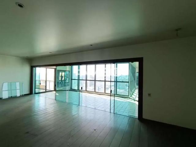 Apartamento para Venda em Campinas/SP Cambuí 4 Quartos