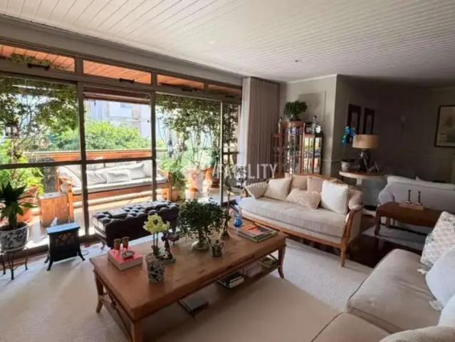 Apartamento para Venda em Campinas/SP Cambuí 4 Quartos