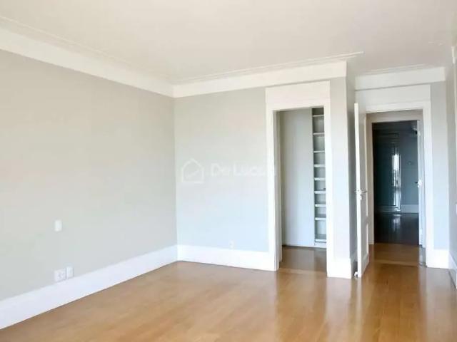 Apartamento para Venda em Campinas/SP Cambuí 4 Quartos