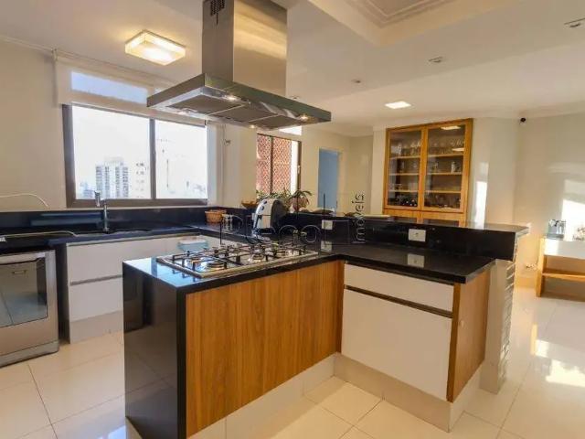 Apartamento para Venda em Campinas/SP Cambuí 4 Quartos
