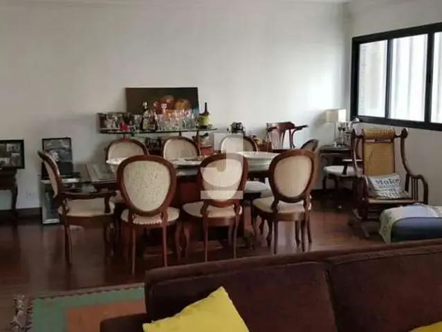 Apartamento para Venda em Campinas/SP Cambuí 4 Quartos