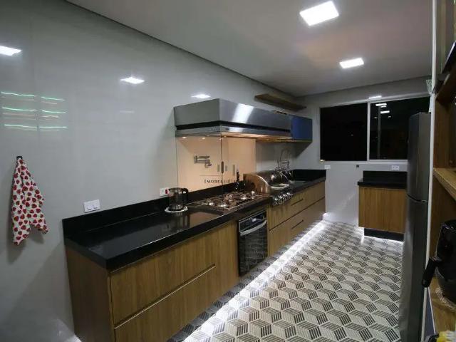 Apartamento para Venda em Campinas/SP Centro 4 Quartos