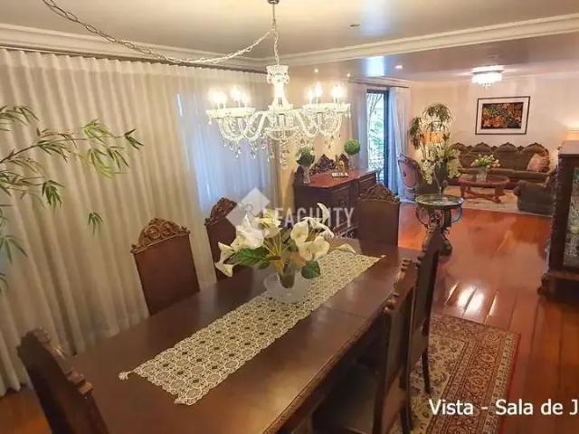 Apartamento para Venda em Campinas/SP Vila Itapura 4 Quartos