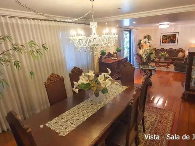Apartamento para Venda em Campinas/SP Vila Itapura 4 Quartos