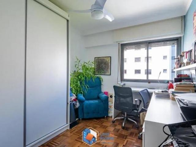 Apartamento para venda em Campo Belo com 3 quartos, sendo 1 suíte, 107m²