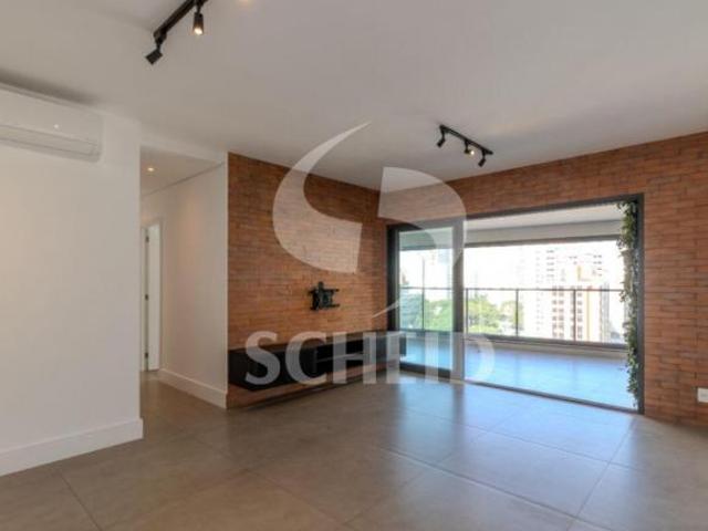 Apartamento para venda em Campo Belo com 3 quartos, sendo 1 suíte, 120m²