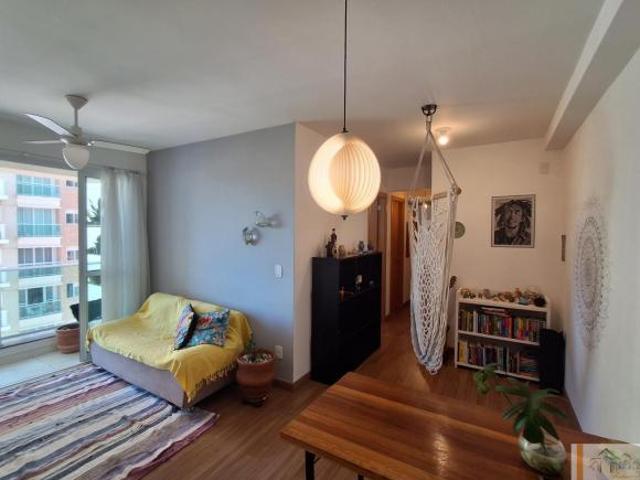 Apartamento para Venda em Campo Grande, São Francisco, 3 dormitórios, 1 suíte, 2 banheiros, 1 vaga
