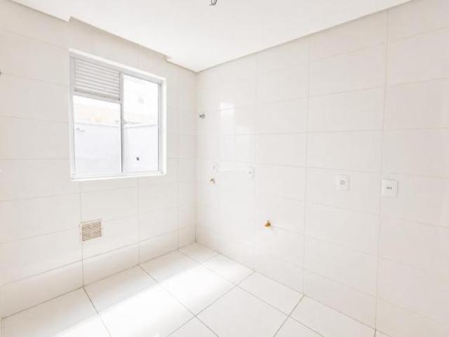 Apartamento para Venda em Campo Largo, Jardim Itaqui, 2 dormitórios, 1 banheiro, 1 vaga