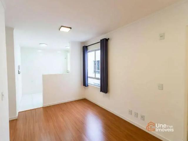 Apartamento para Venda em Campo Largo/PR Bom Jesus 2 Quartos