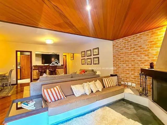 Apartamento para Venda em Campos do Jordão/SP Vila Capivari 3 Quartos