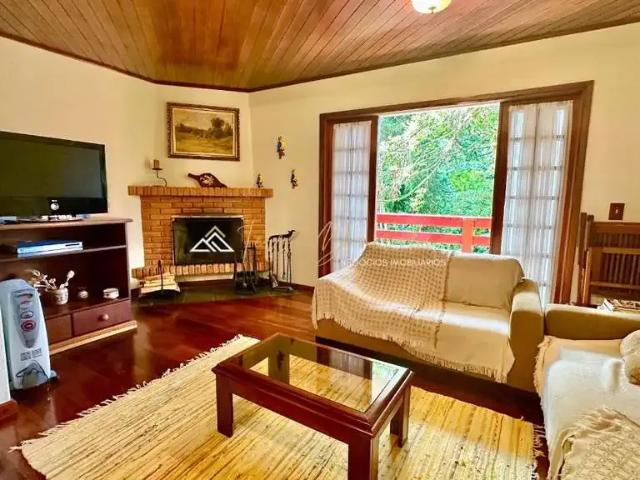 Apartamento para Venda em Campos do Jordão/SP Vila Floresta 3 Quartos