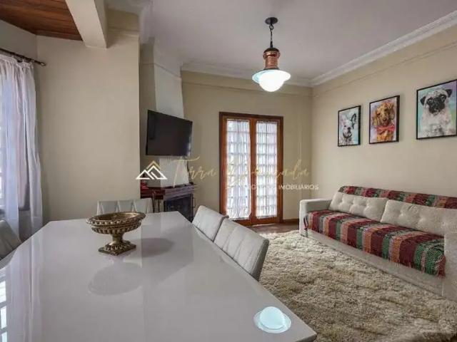 Apartamento para Venda em Campos do Jordão/SP Alto do Capivari 3 Quartos