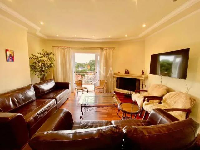 Apartamento para Venda em Campos do Jordão/SP Capivari 4 Quartos