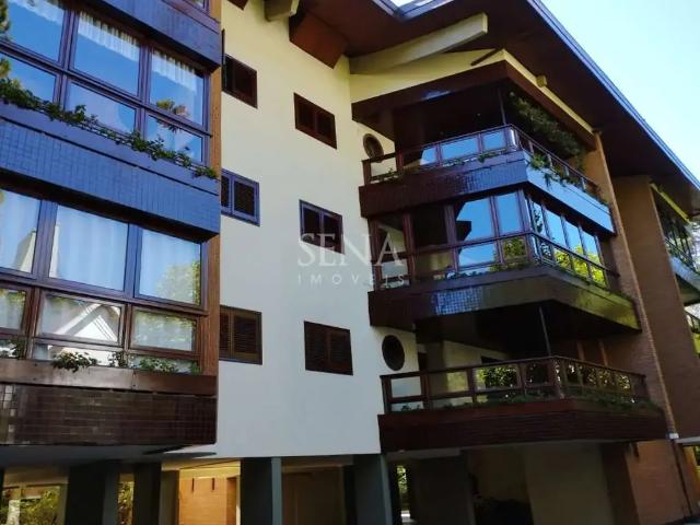 Apartamento para Venda em Campos do Jordão/SP Capivari 4 Quartos