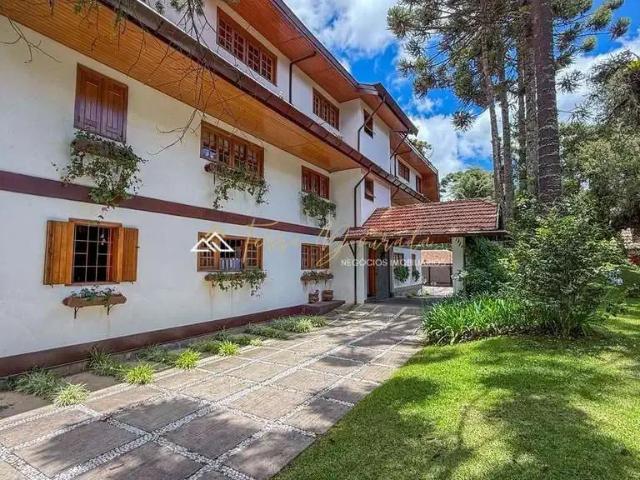 Apartamento para Venda em Campos do Jordão/SP Capivari 4 Quartos