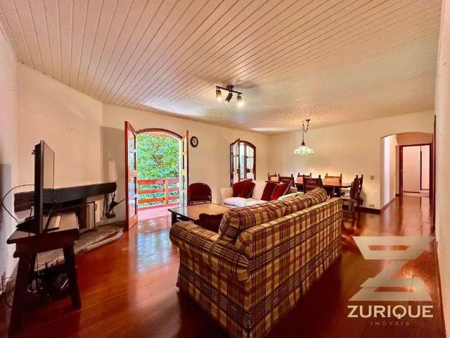 Apartamento para Venda em Campos do Jordão/SP Capivari 3 Quartos