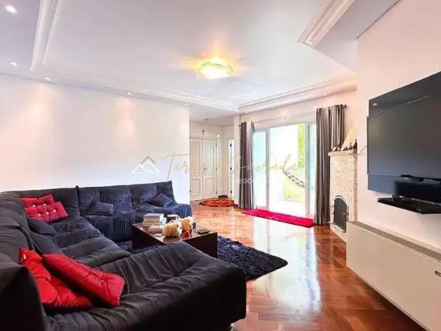 Apartamento para Venda em Campos do Jordão/SP Capivari 3 Quartos