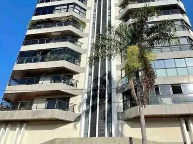 Apartamento para Venda em Campos dos Goytacazes/RJ Centro 4 Quartos